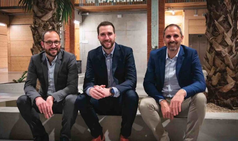 Anyos lève 1,5 million d’euros pour étendre son réseau de bornes de ...